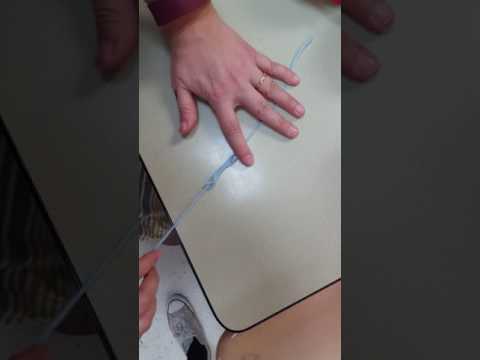 Making a knot for an Incan Quipu