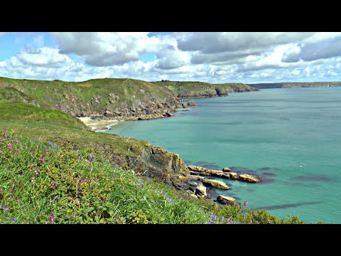 Explore Cornwall's South West Coast Path In Springtime - From Kennack Sands to Lizard Point