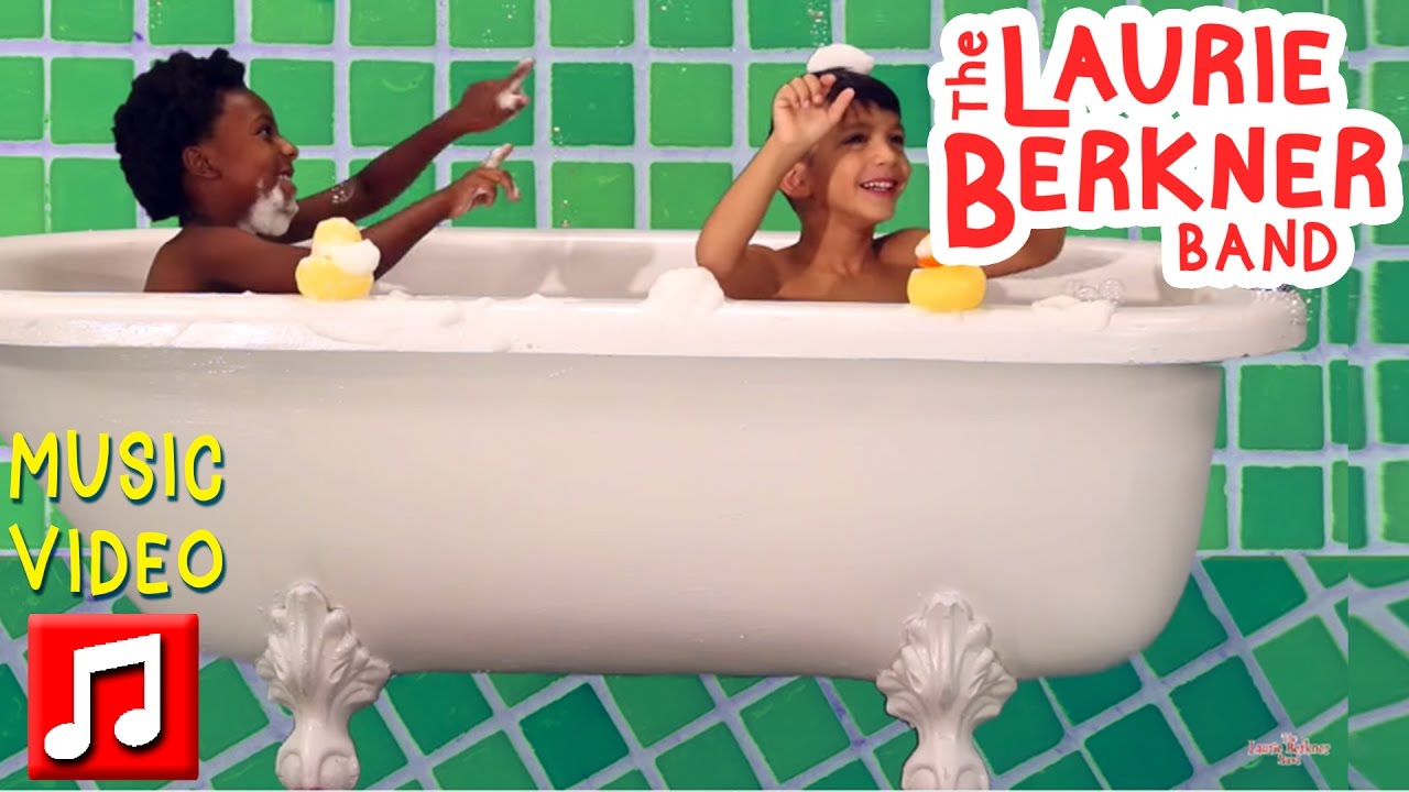 Bubbles in the Bath 🛁 Kids Bubble Bath Song for Kids 🫧 Laurie Berkner Band | Bathtime & Water Play