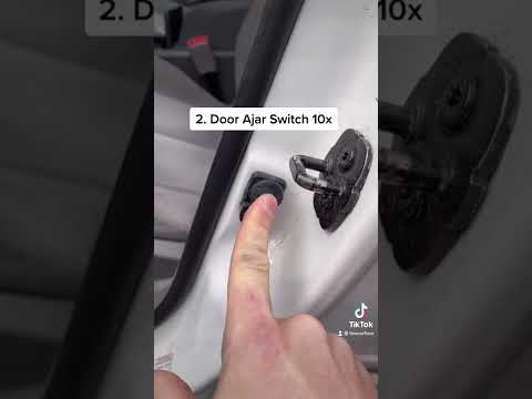 Sort of hidden feature in many Nissan vehicles. Useful for diagnosis. #thecarfixer #automotive
