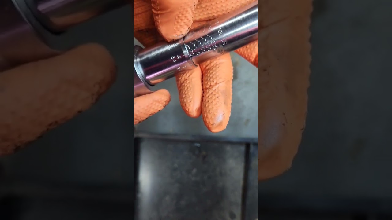How to use a torque wrench in 60 seconds!!