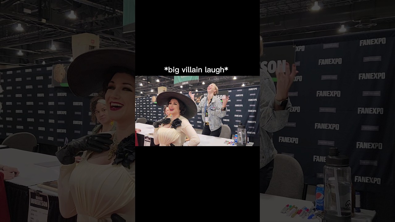 The skit you've all been waiting for! #ladydimitrescu #MaggieRobertson #PhillyFanExpo