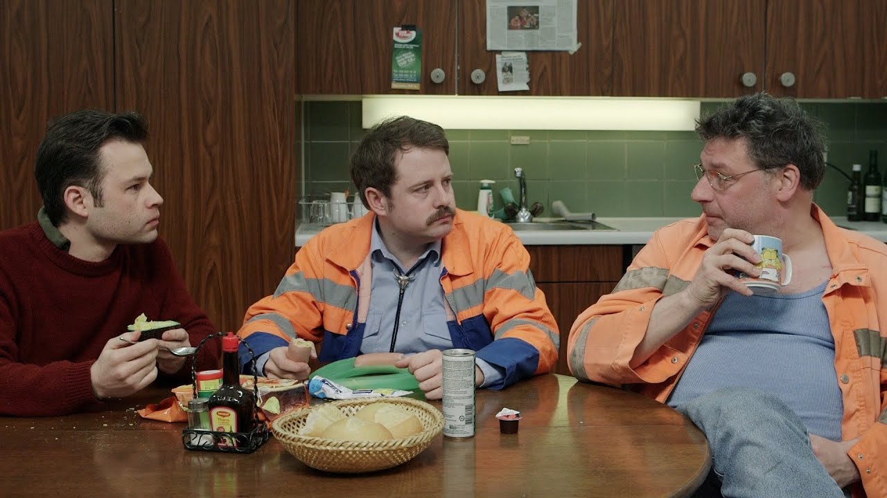 Garbage. The Waste Detectives – Episode 2 – HOOK Film