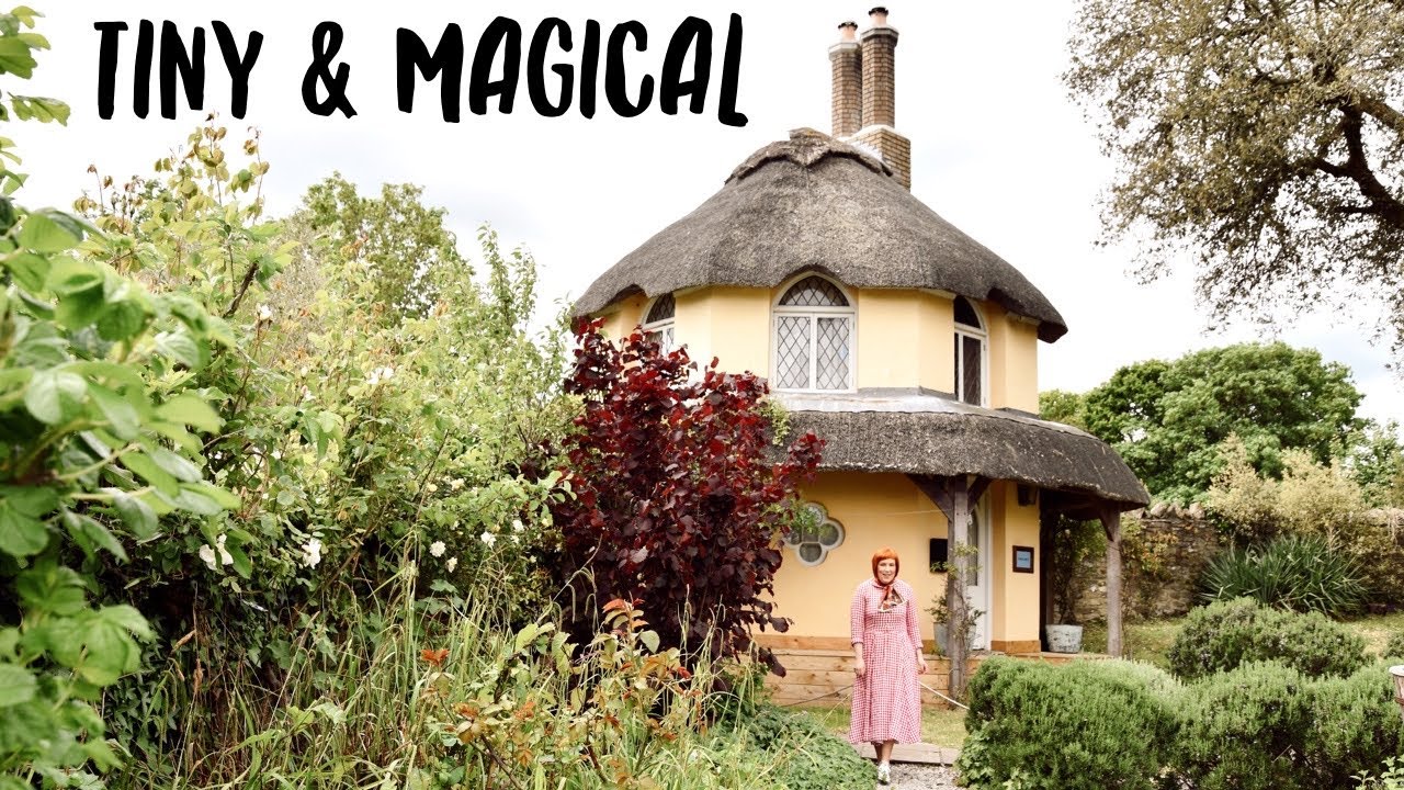 The Most ENCHANTING ENGLISH COTTAGE By The Sea