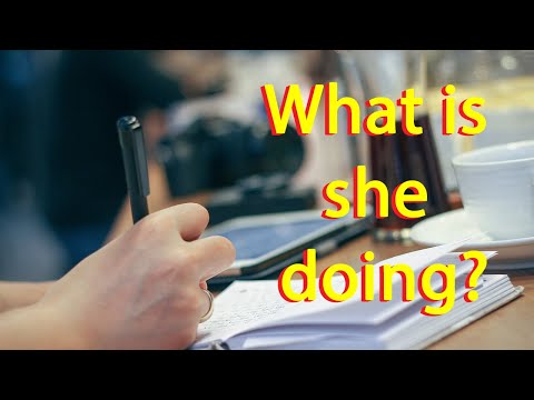 What is she doing in Urdu | How to answer English question with meaning in Urdu Hindi