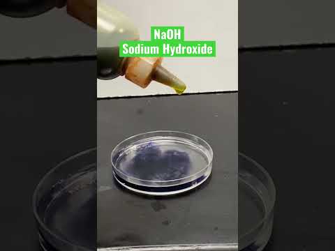 Universal Indicator Test of NaOH Sodium Hydroxide