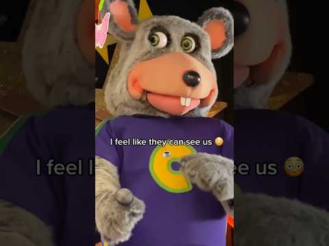 Chuck E Cheese Animatronics Can SEE US ☕️👀