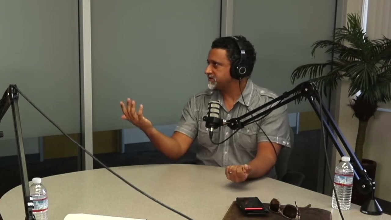 Centralized vs Distributed Cloud Architecture