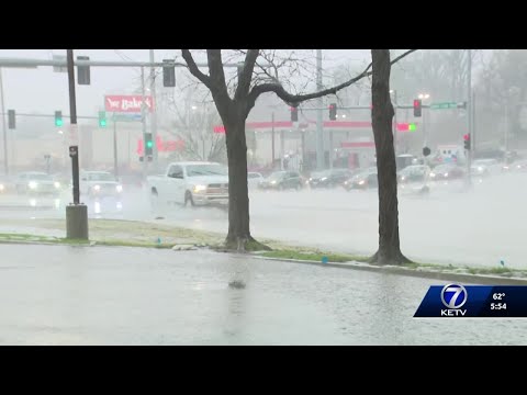 Life-threatening flash flooding warning for Omaha area