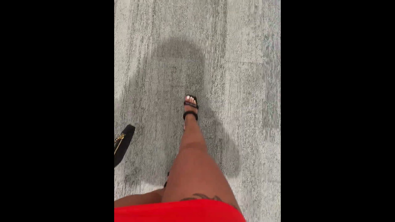Jasmine's Feet