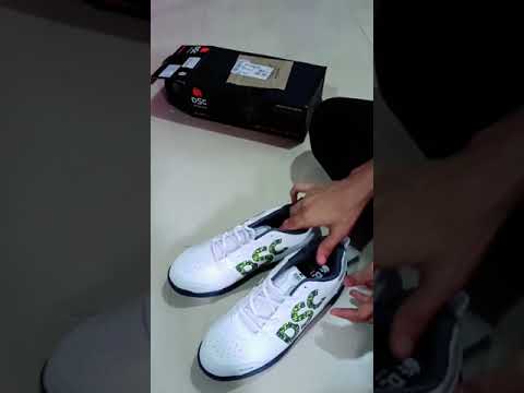 Best shoes under ₹1000 . DSC beamer cricket shoes for mens(boys). #shorts #new