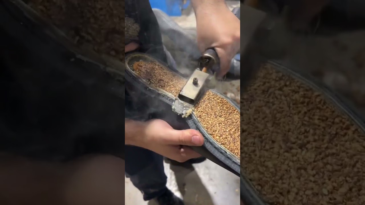 The soles of the shoes were made of CORK! #curious #incredible #interesting