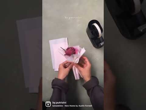 DIY How to wrap mini bouquet 💐 Check our channel for full tutorial ❤️‍🔥
