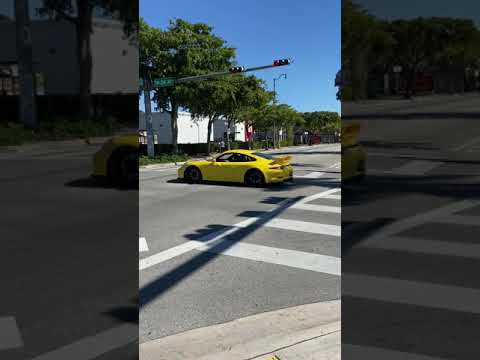 ParkHaus1 em Miami, Porsches clássicas! #miamicars #parkhaus1 #porsches #997 #motor3