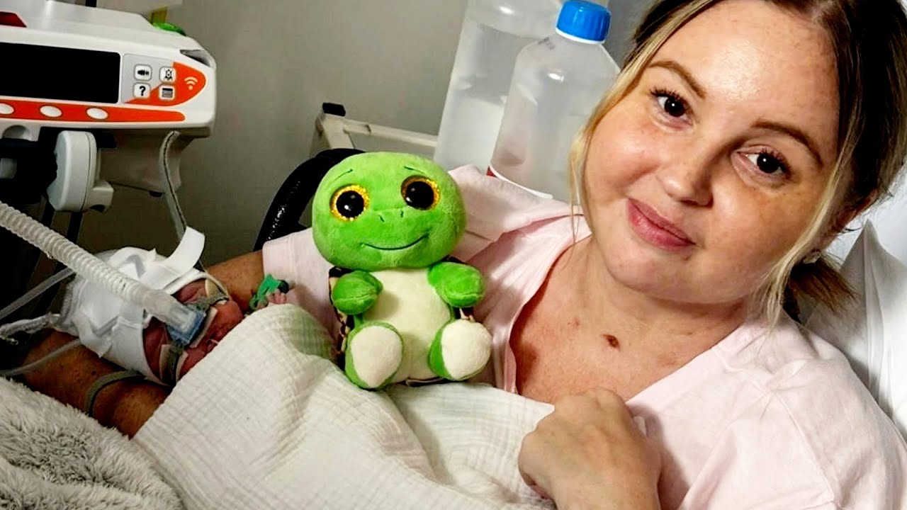 Moment mum recovering from a double lung transplant is reunited with premature baby | SWNS