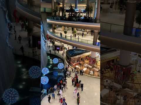 Dubai Mall waterfall #waterfall #dubaimall #dubai #viral #atravel #trending#best #newyear2023 #happy