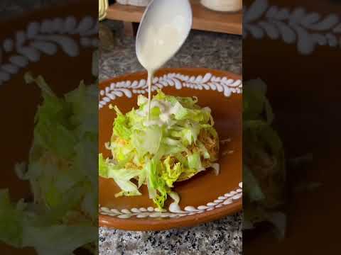 Tostada de Tinga