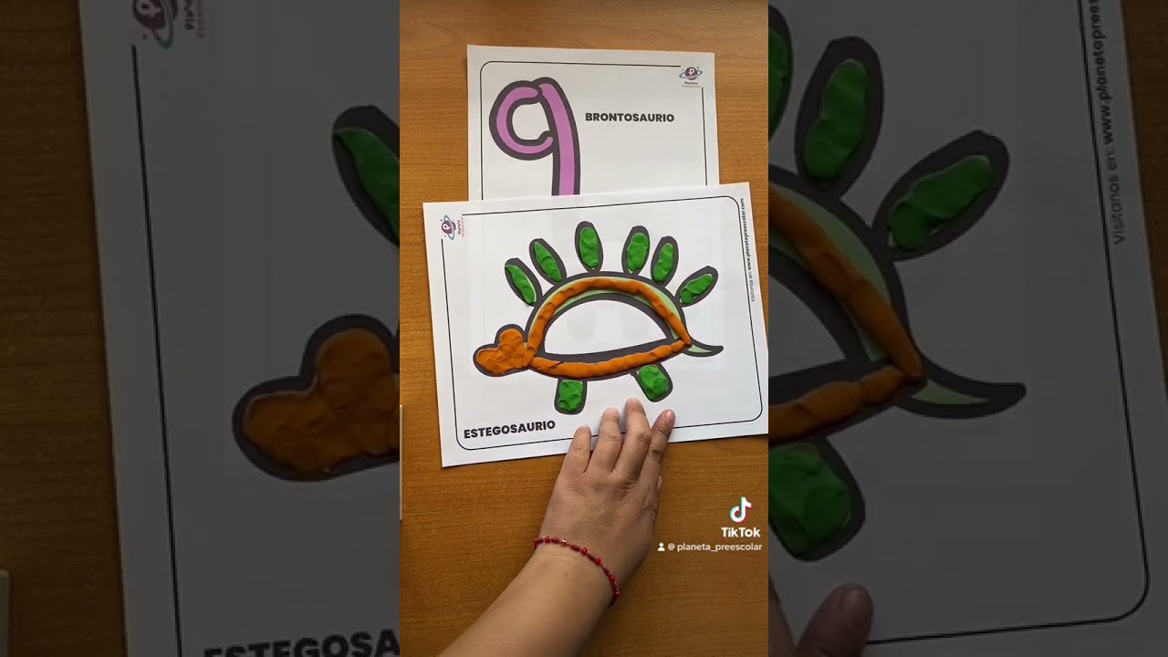 Plantillas para crear dinosaurios con plastilina, descárgalos www.planetapreescolar.com #preescolar