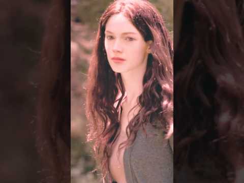 The moment Jacob saw Renesmee,he‘s fallen,his whole center shifts,he'll do anything for her #shorts