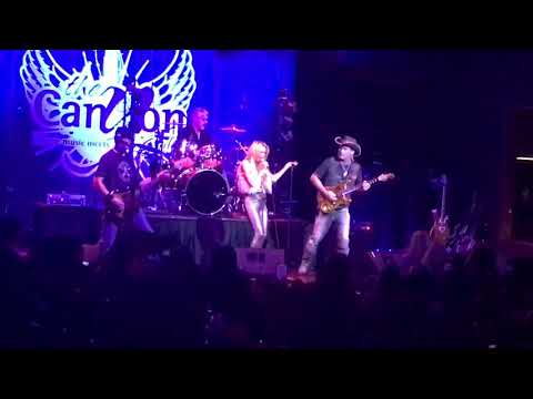 Guilty Pleasures at Canyon Club, Santa Clarita, 5/25/18