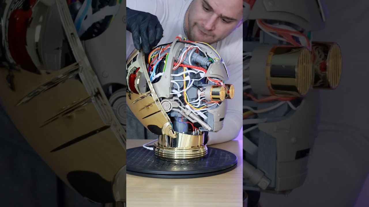 UNBOXING C-3PO HELMET #unboxing #c3po #starwars #droid #shorts #short