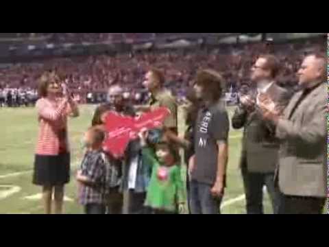 UT-San Antonio Honors Wounded Veteran Kevin Wear - Sports Stars of Tomorrow