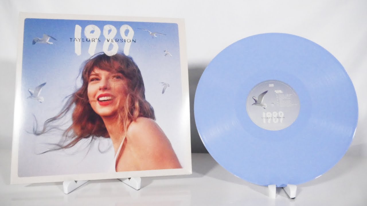Taylor Swift - 1989 (Taylor's Version) Crystal Skies Blue Edition Vinyl Unboxing