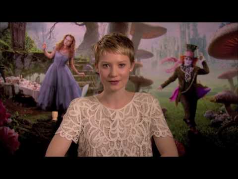 Alice in Wonderland - Payoff Trailer