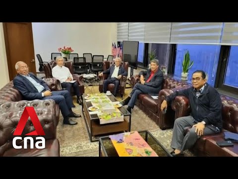 UMNO's top leaders meet to discuss Malaysia's next general election