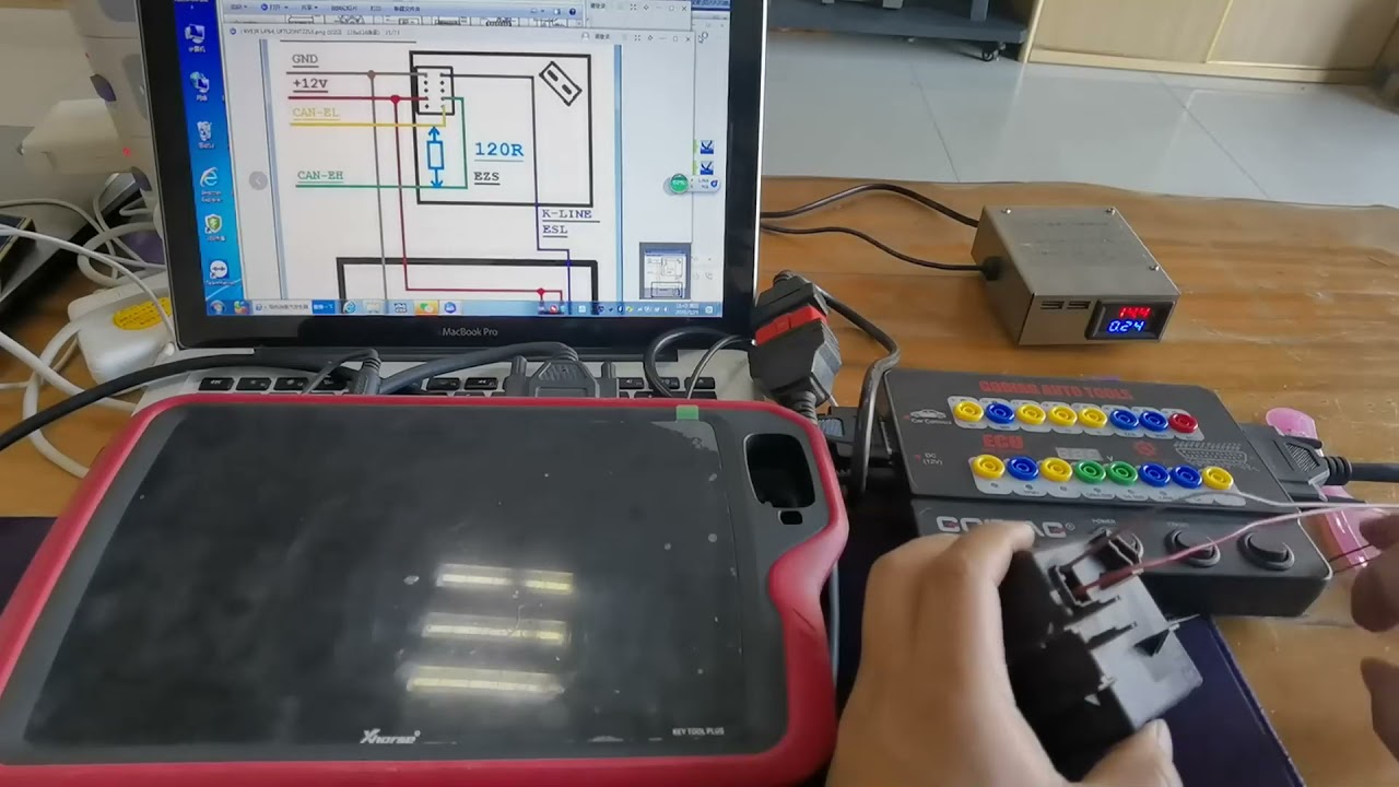 Xhorse VVDI Key Tool Plus Read W204 W207 EIS data with Godiag GT100