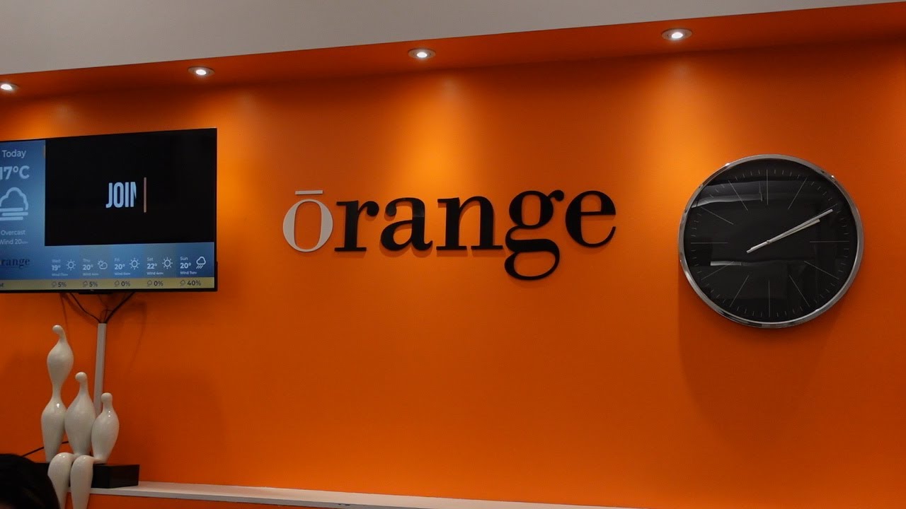 Orange Model & Talent Showcase: Elevating Dreams in Every Frame!