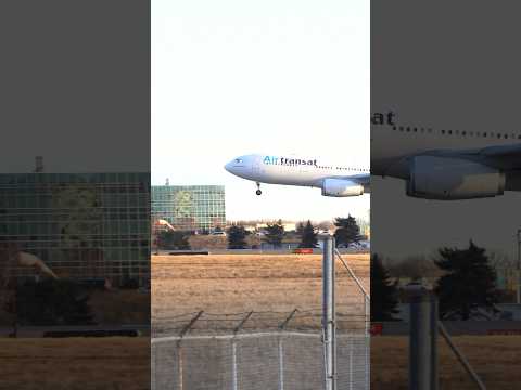 Airtransat Landing at toronto Pearson airport #best #comment #viralvideo