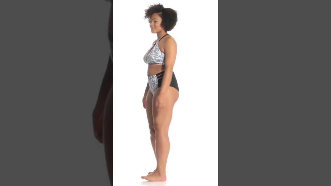 Raisins Curve Plus Size Bambu Rosalie Bikini Top | SwimOutlet.com