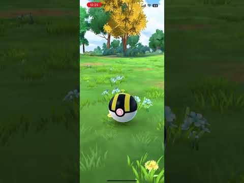 Applin is SO cute 🥰 #shorts #pokemongo
