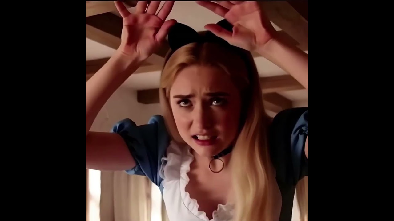 [Trailer] Alice in Wonderland grows inside the house