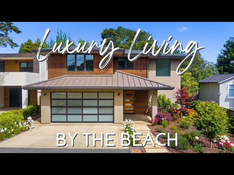Luxury living by the beach is calling your name!