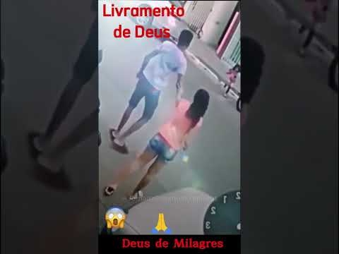 ✝️ LIVRAMENTO DE DEUS 🙏 #milagres #livramento #deus #jesus #reflexão #shorts #vida #igreja #fé