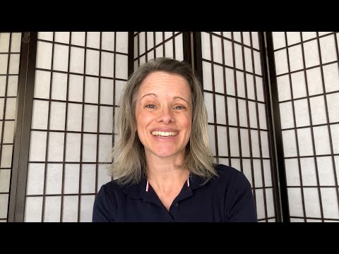 1st Clip, Groundhog Day: Learn English with Laura (4K)