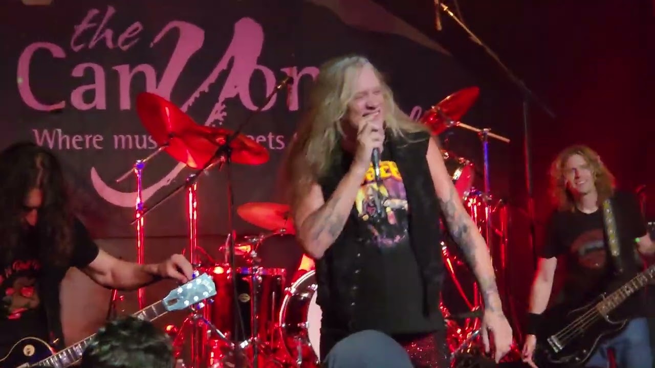 Taylor Hawkins' Son Shane Performs Led Zeppelin, Black Sabbath & More ...