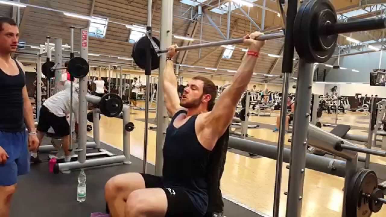 Smith-Machine Neck Press 143 lbs / 65 kg x 9 Reps
