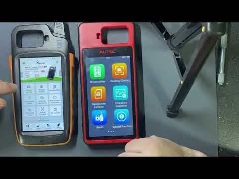Xhorse Key Tool Max & Autel KM100 comparison between devices