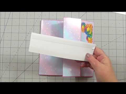 How to make a unicorn Birthday Card, free printable for you to share with your friends.