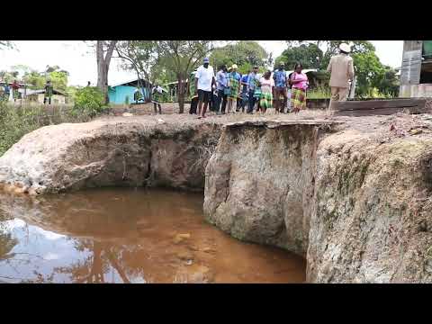 MINISTER OW BRENGT WEDEROM WERKBEZOEK AAN ATJONI EN POKIGRON | Suriname ...