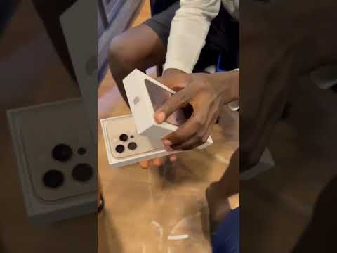 Surprise someone with OneLink UNBOX experience iphone 16 pro max #iphone16