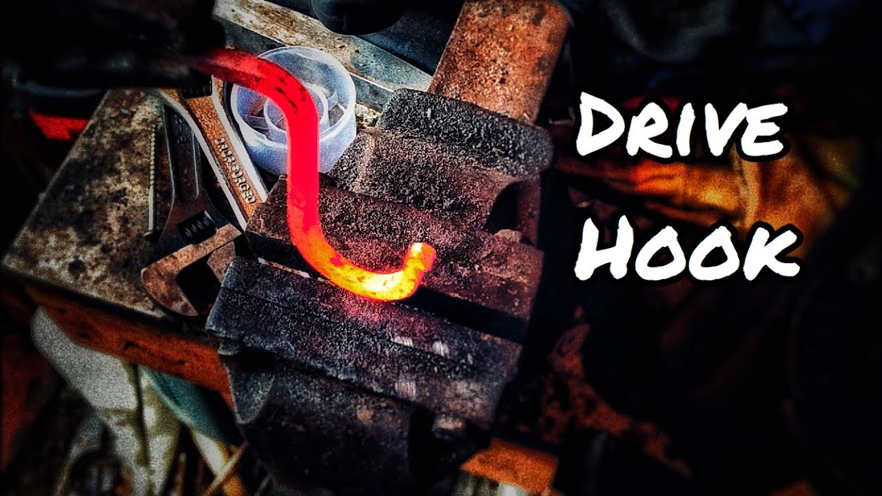 Good beginner blacksmith projects: Drive hook