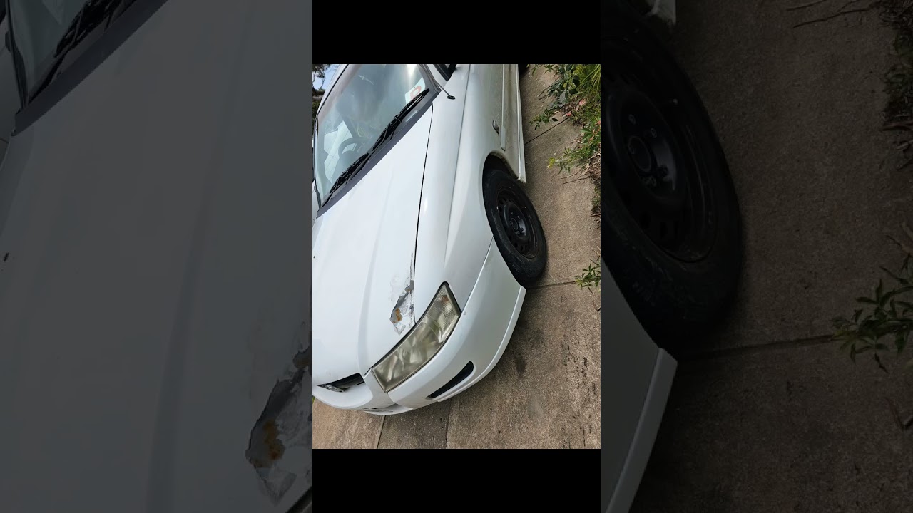 vz commodore budget friendly crash repair , massive difference, and we aren't finished yet