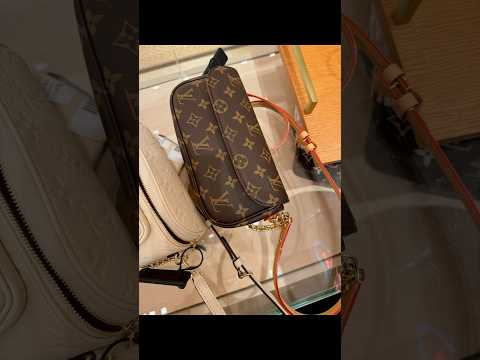 Louis Vuitton Nano Alma Bag vs Ivy Wallet on Chain Review bag @louisvuitton #shorts #review #fyp