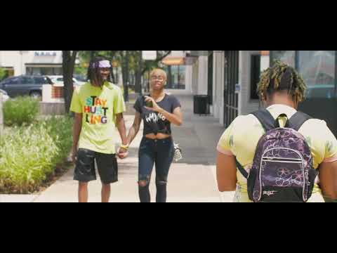 hippie.snooks ft. Ur Highness- Awkward Encounter