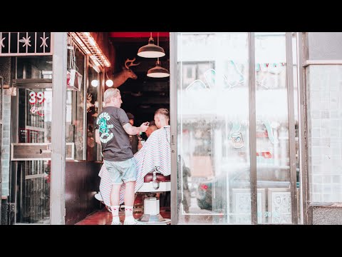 The Nomad Barber - Blue Dog Barbershop (Canada - Documentary 2018)