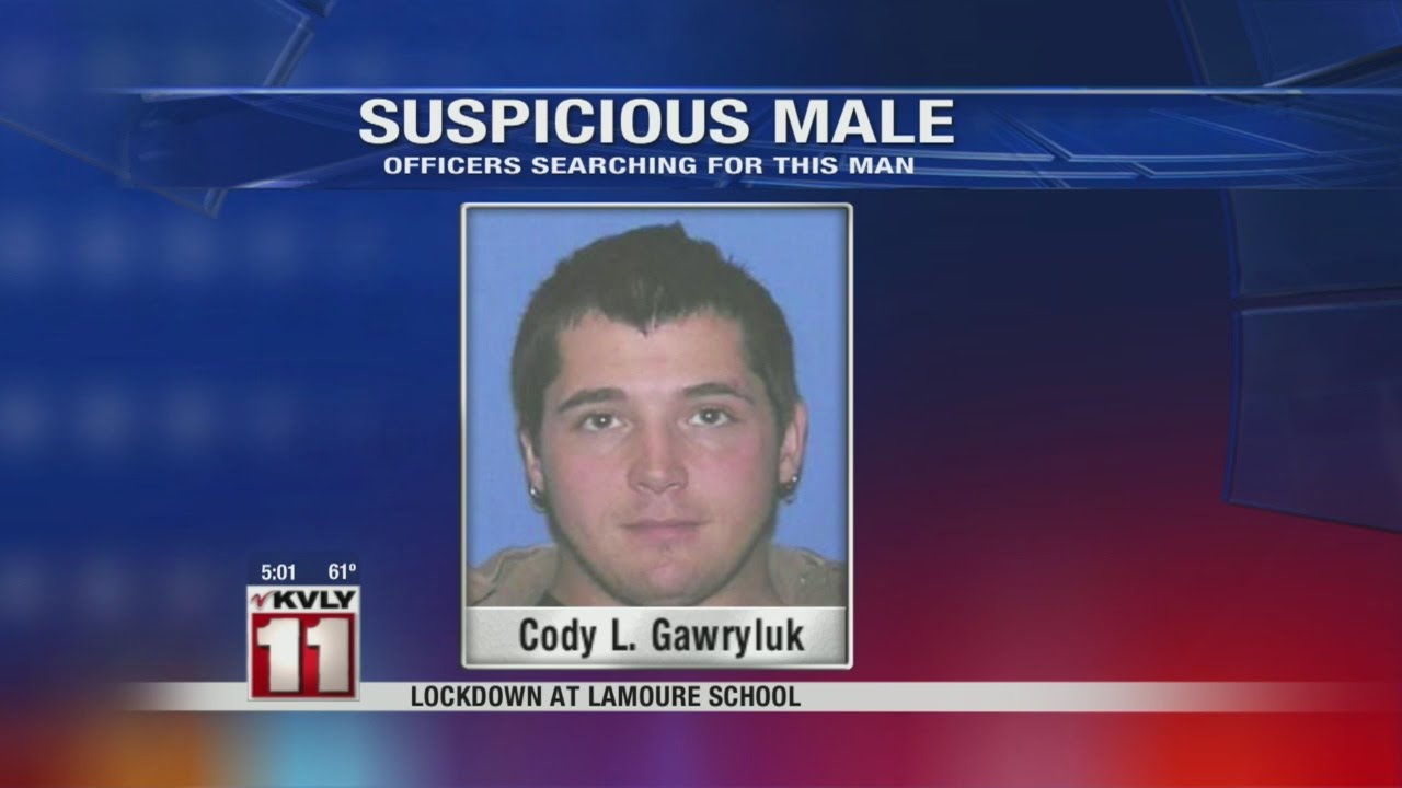 LaMoure School in lockdown as police search for suspicious male